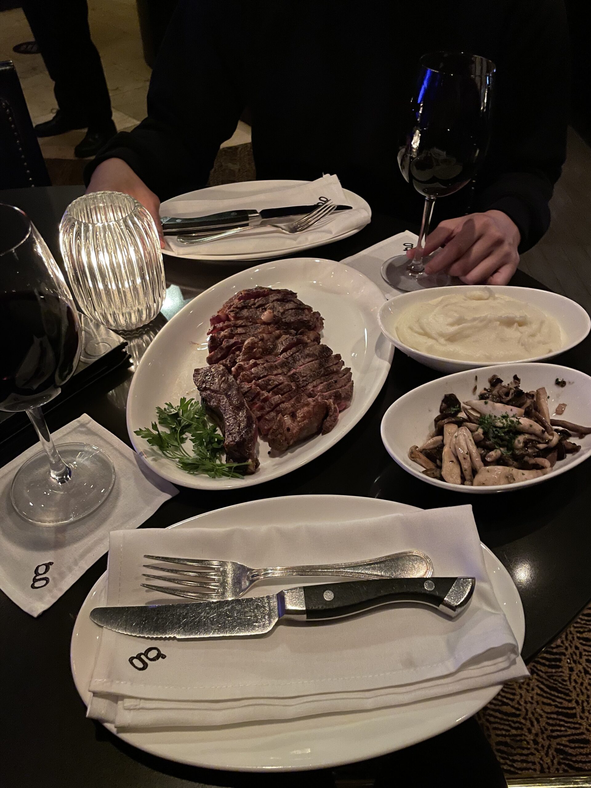 Gotham Steakhouse & Cocktail Bar - Mag Mei Adventures