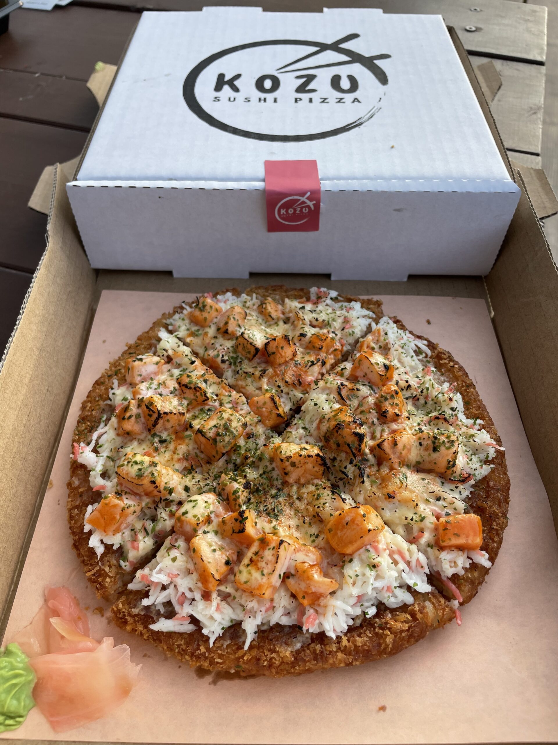 KOZU Sushi Pizza - Mag Mei Adventures