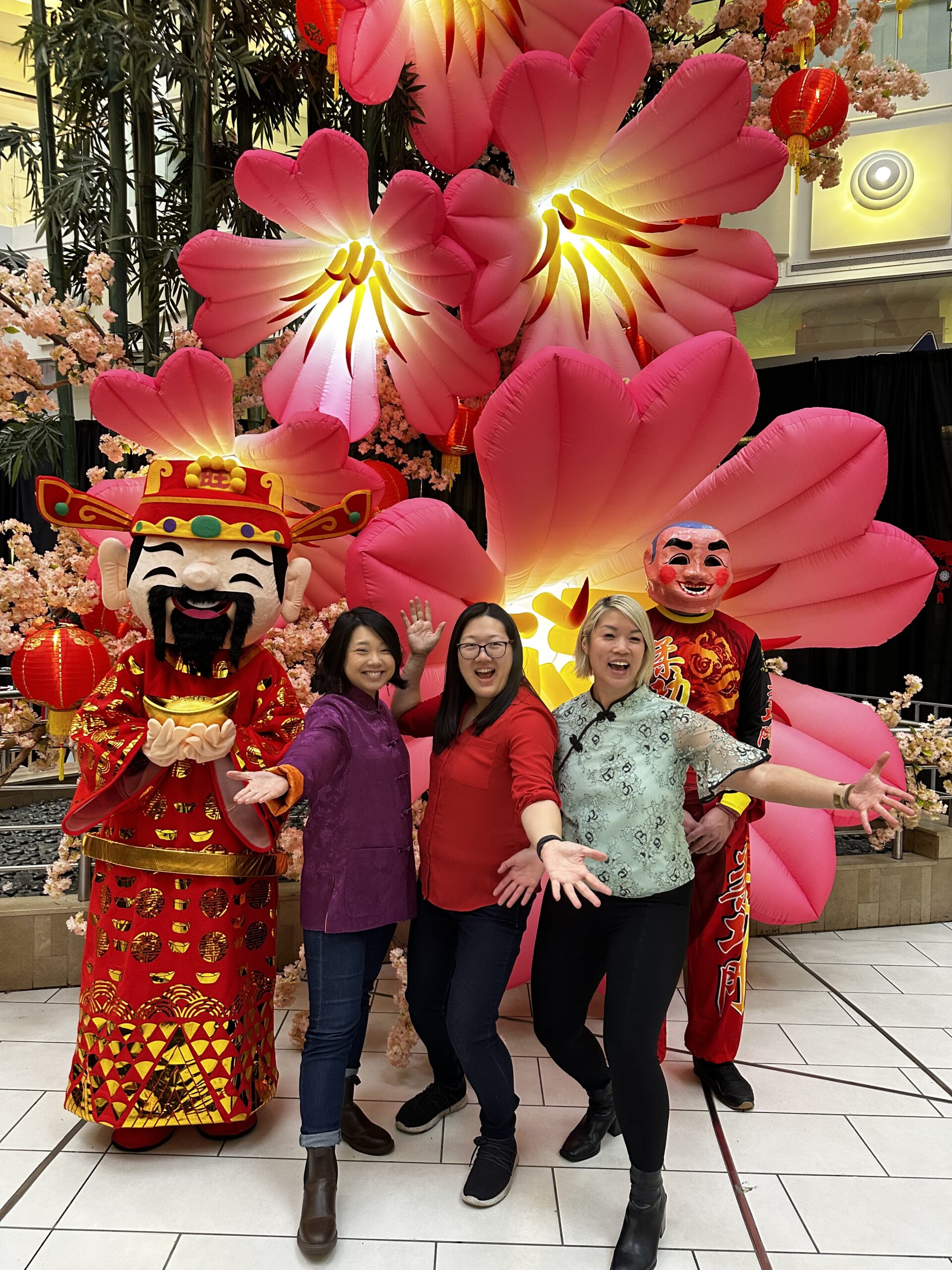 Lunar New Year at Metrotown - Mag Mei Adventures