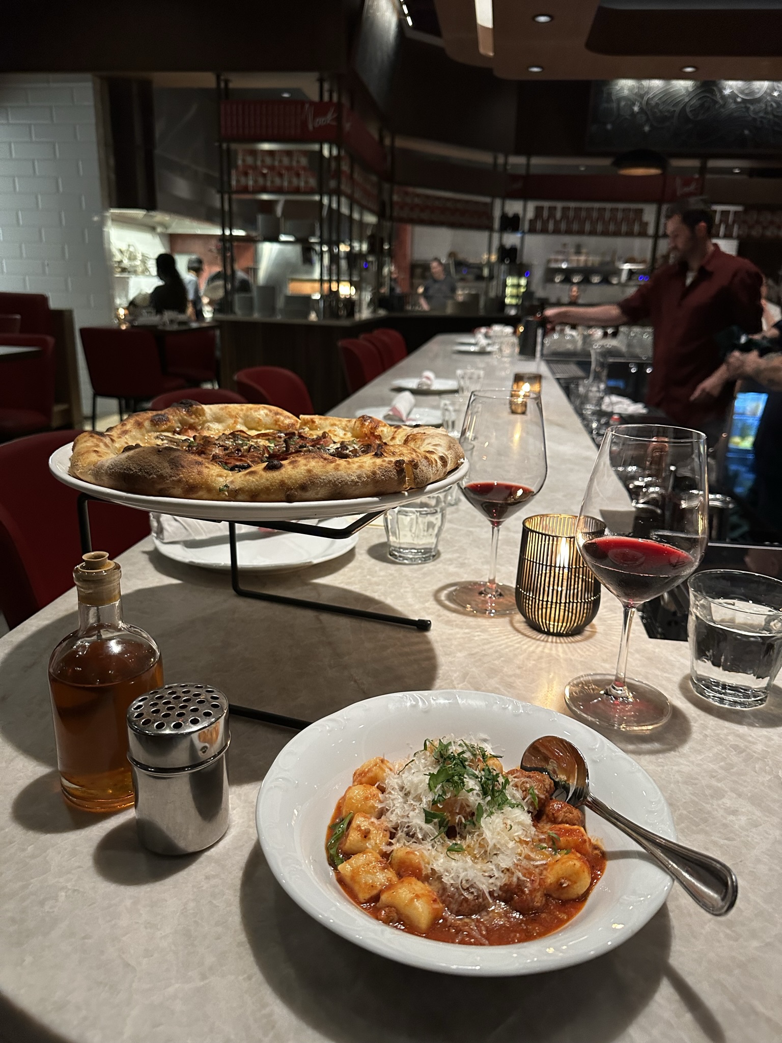 Nook Coal Harbour - Mag Mei Adventures